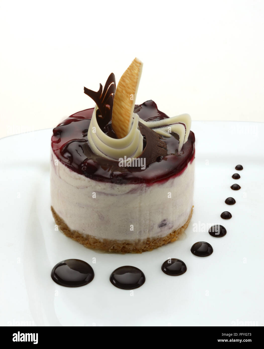 Cheese cake hi-res stock photography and images - Alamy