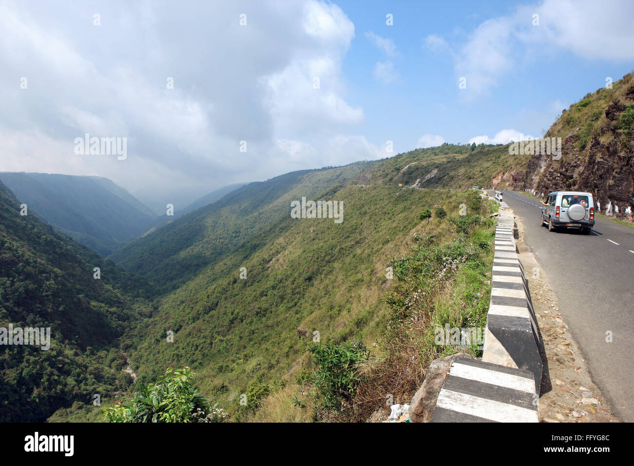 Road ; Cherrapunji ; Sohra ; Meghalaya ; India Stock Photo - Alamy