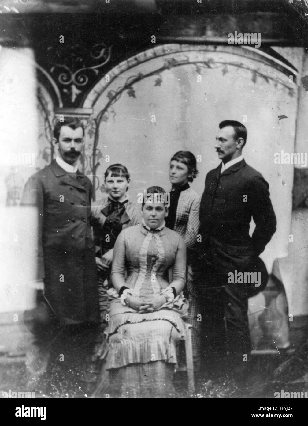 people, historic, family, father and mother, son, daughter, group ...