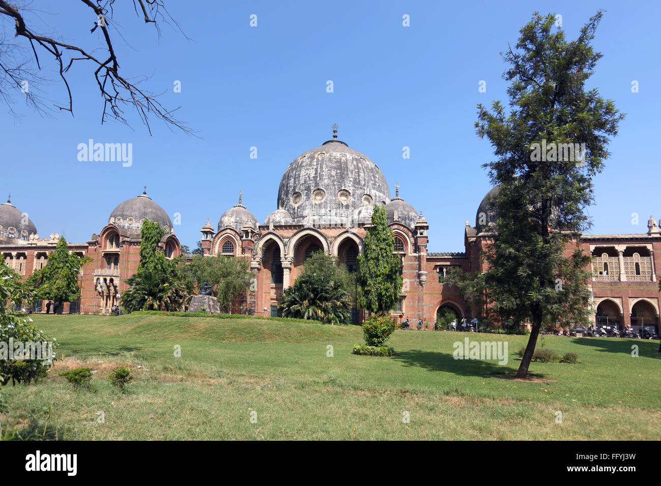 Maharaja sayajirao gaikwad university of baroda ; Vadodara ; Gujarat ...