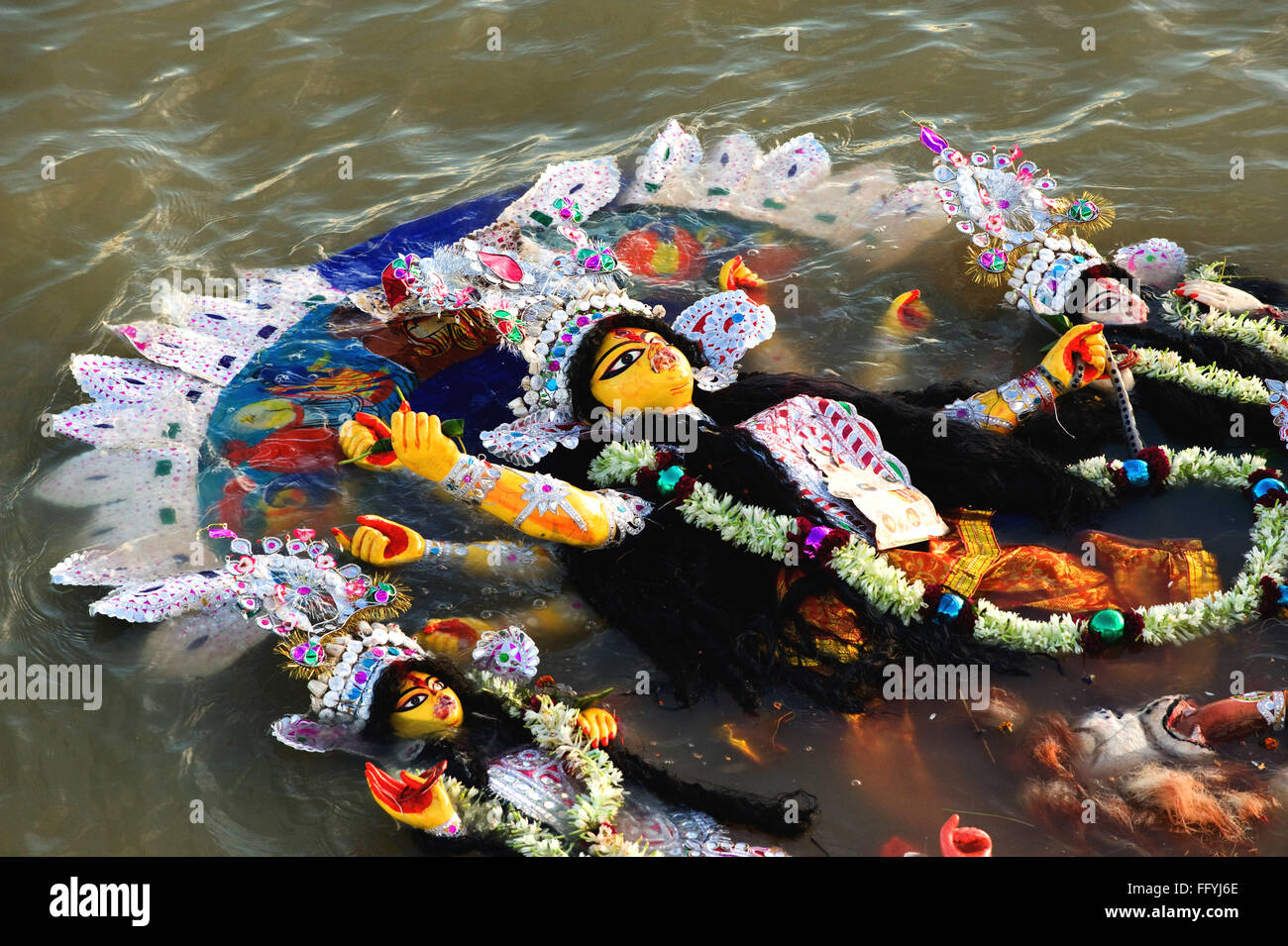 River goddess statue hi-res stock photography and images - Alamy