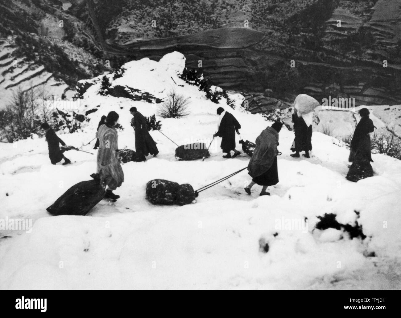 SPANISH REFUGEES, 1939. /nSpanish Republican (Loyalist) refugees ...