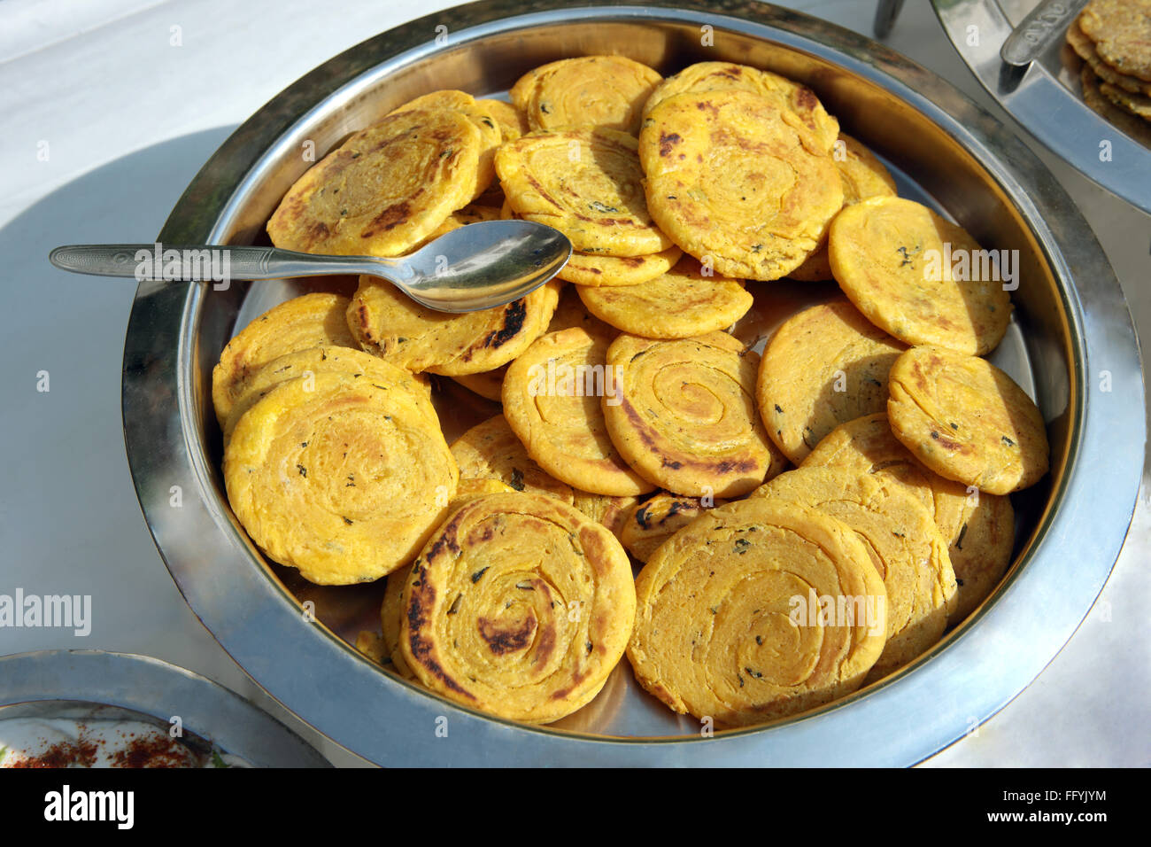 Indian Missi Roti India Stock Photo - Alamy