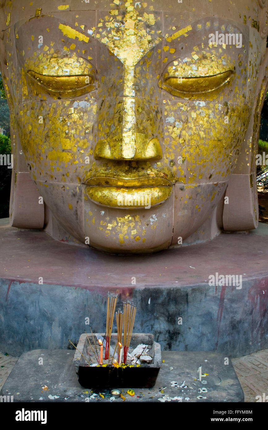 Lord buddha statue in varanasi hi-res stock photography and images - Alamy