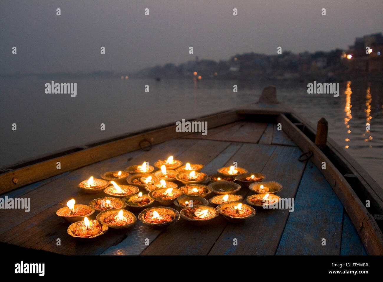 Dev diwali hi-res stock photography and images - Alamy