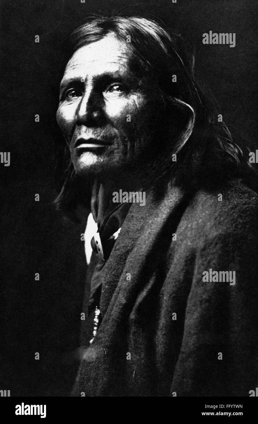 APACHE MAN, 1906. /nAlchise, an Apache Native American man ...