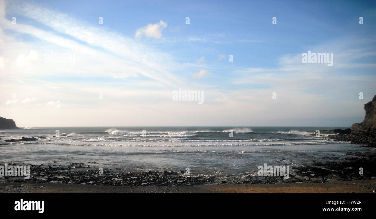 SEA SCAPE VIEWS ON A BEACH IN WINTER Stock Photo - Alamy