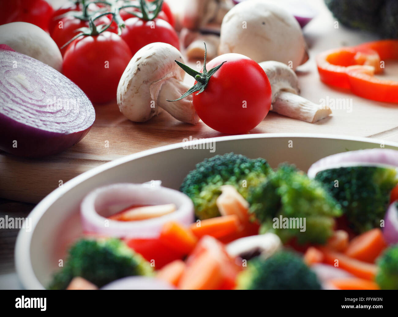 Cooking mixed vegetables Stock Photo - Alamy