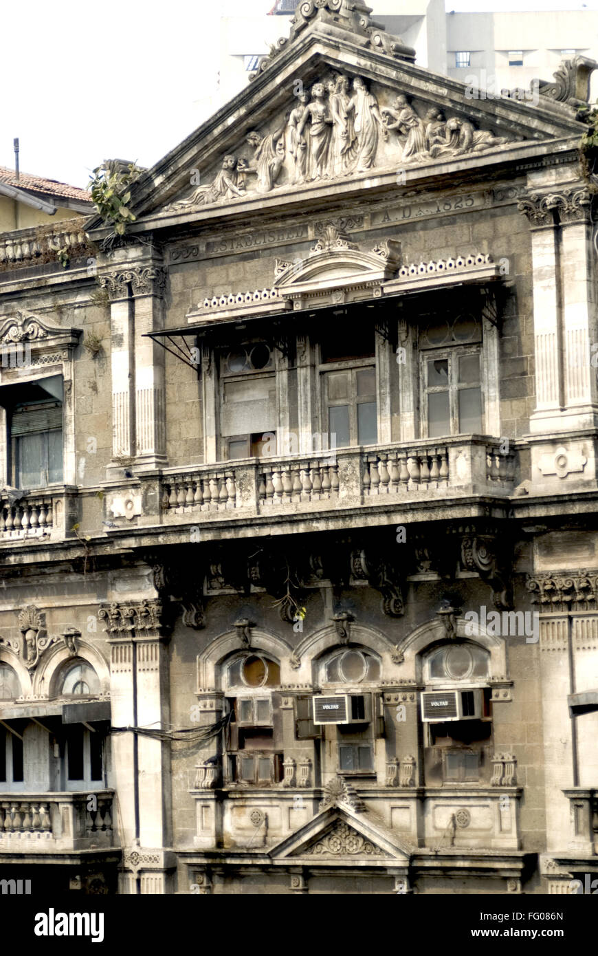 Old building front in Bombay Mumbai , Maharashtra , India Stock Photo ...