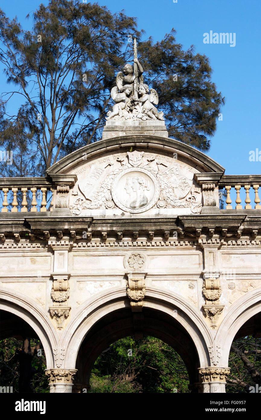 Old structure at Jijamata Udyan , Rani Bagh Zoo Byculla Mumbai ...
