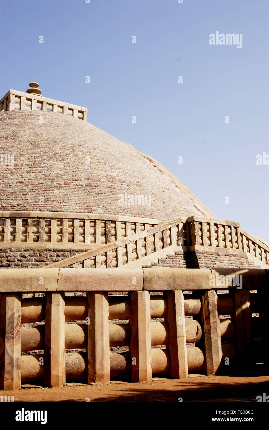 Great stupa no 1 Buddhist architectural forms at Sanchi , Bhopal ...