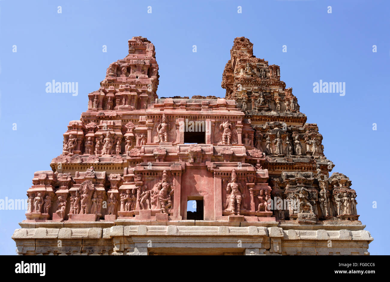 Main entrance gopuram Vitthal Temple Hampi Vijayanagar UNESCO World ...