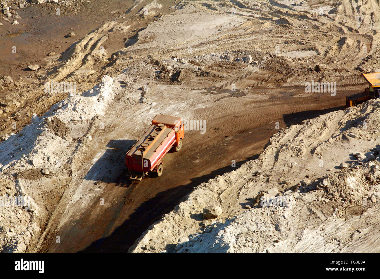 Overview of Coal mine in Jharkhand , India Stock Photo - Alamy