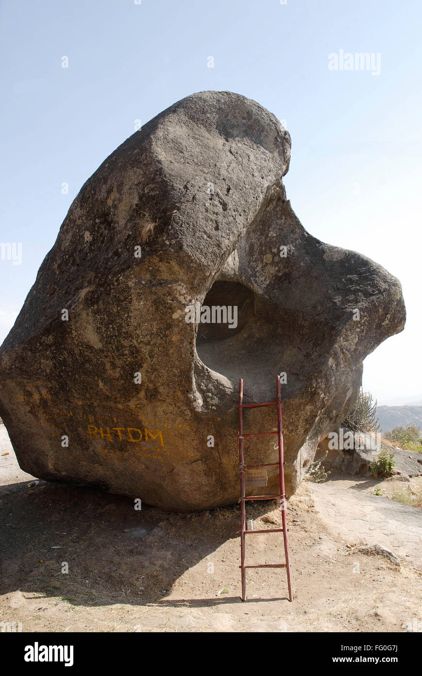 Ladder at rock form Guru Shikhar Mount Abu Rajasthan India Stock Photo ...