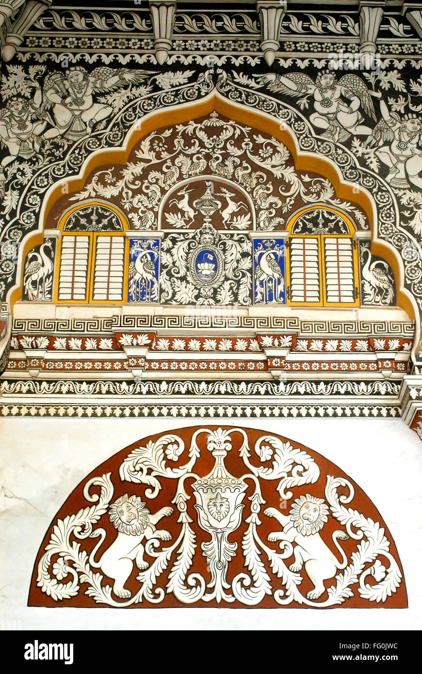 Miniature designs delicate fresco painted wall at Nayak's Darbar Hall ...