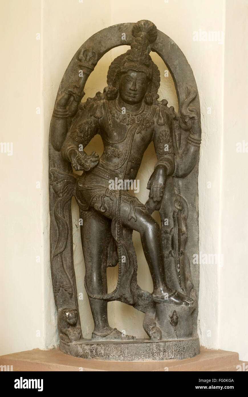 Dwarapalakar guardian deity entrance stone carved statue in 10 11 th ...