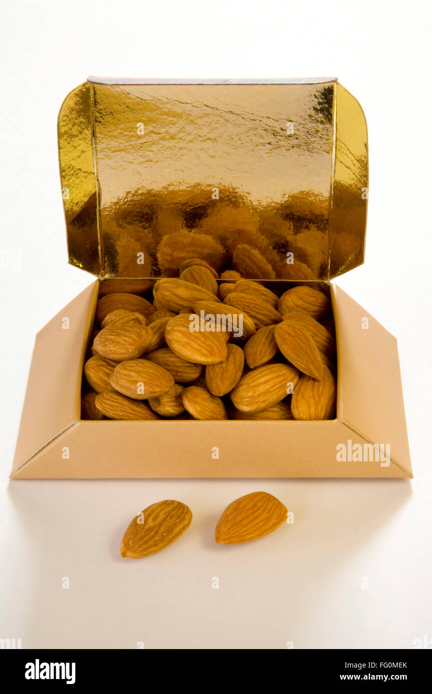 Dry fruit , whole Almonds nuts Badam Prunus dulcis in gift box Stock ...