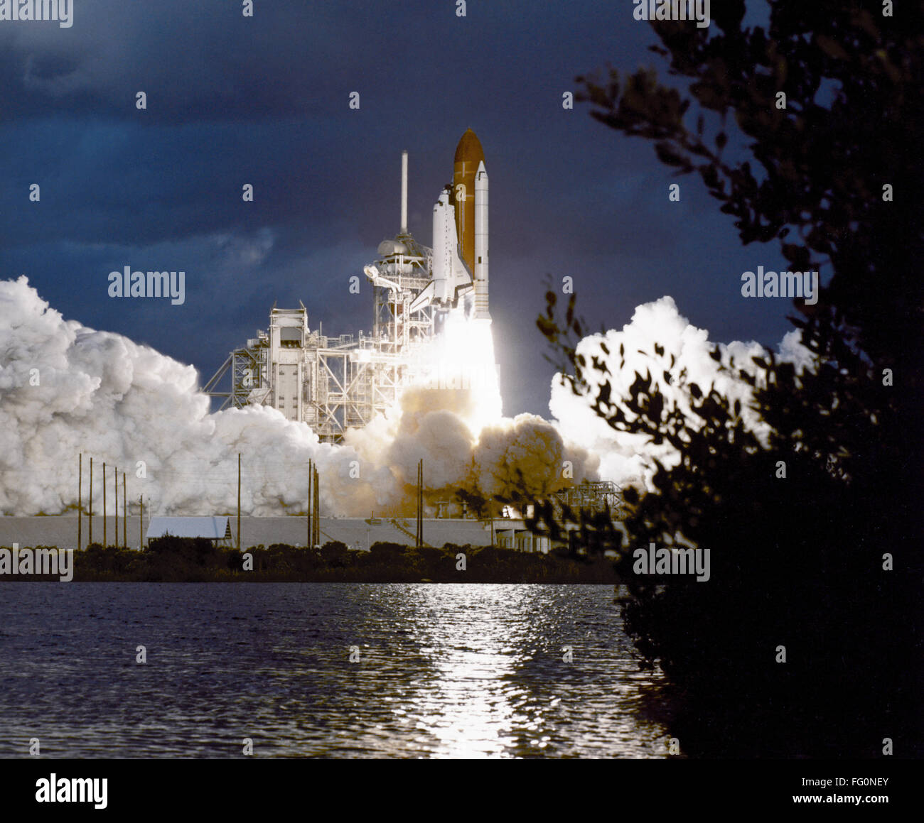 SPACE SHUTTLE DISCOVERY. /nThe launch of the Space Shuttle Discovery ...