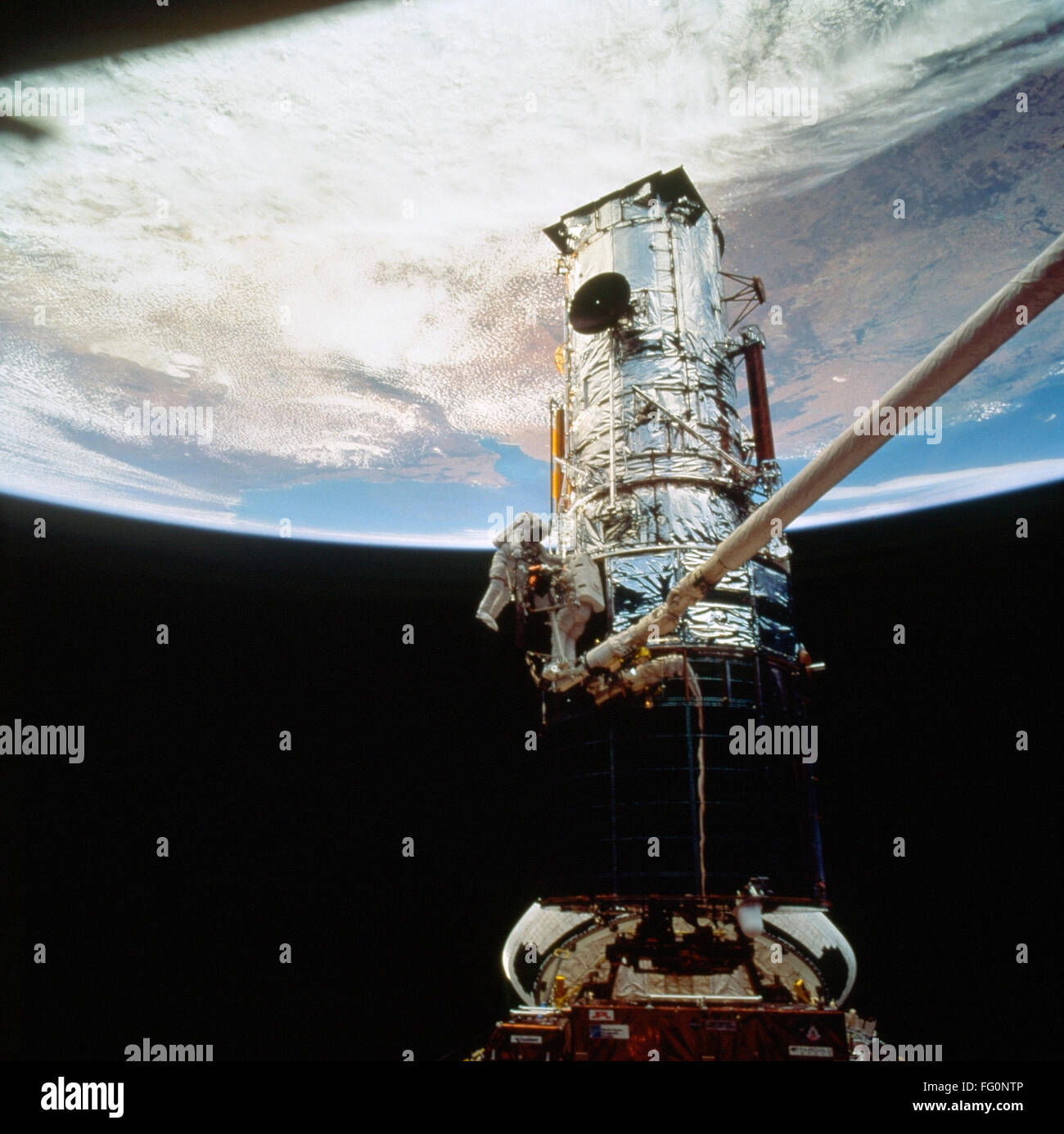 Astronaut musgrave hi-res stock photography and images - Alamy