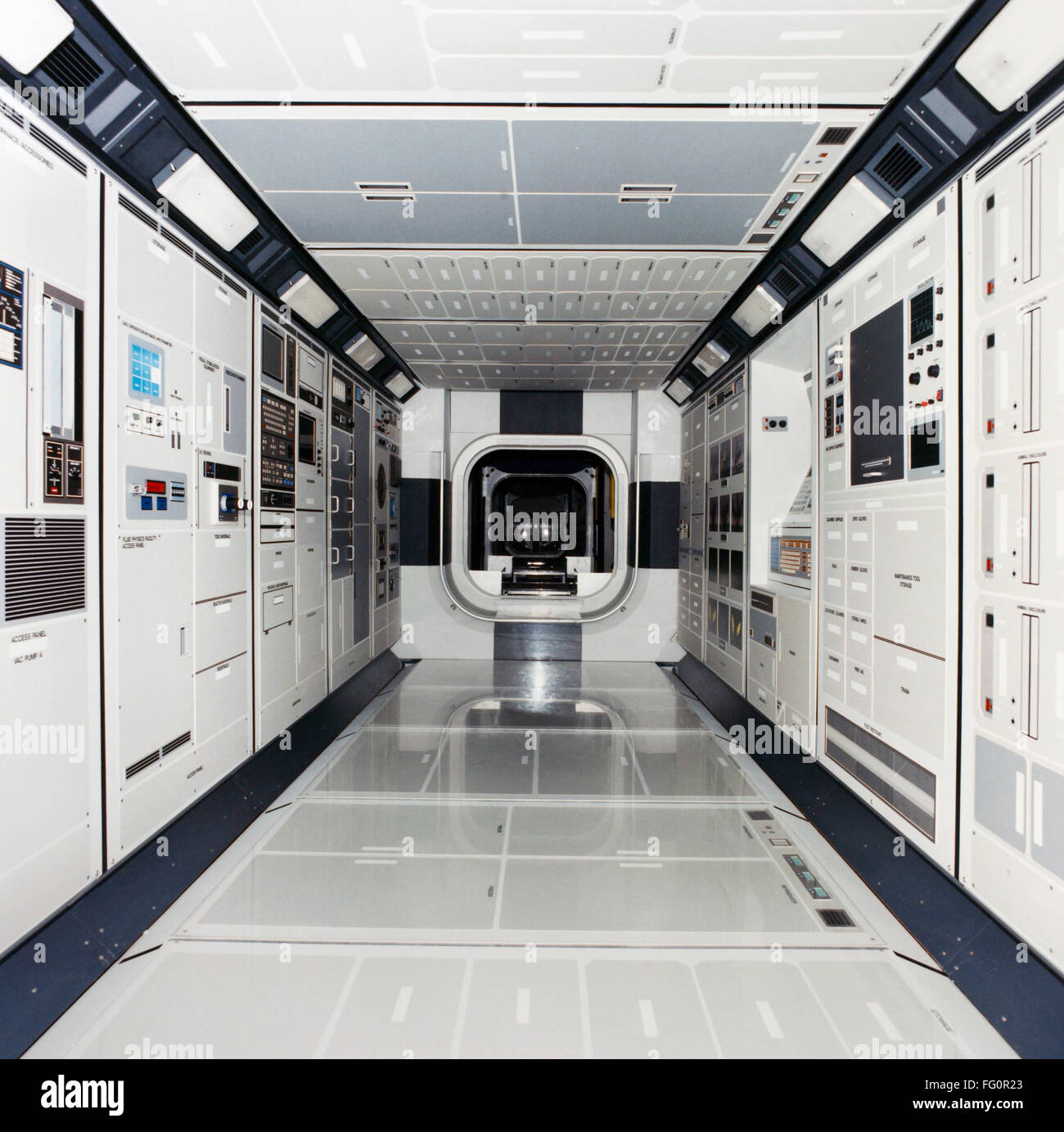 SPACE STATION FREEDOM. /nMock-up of the European Space Agency's ...