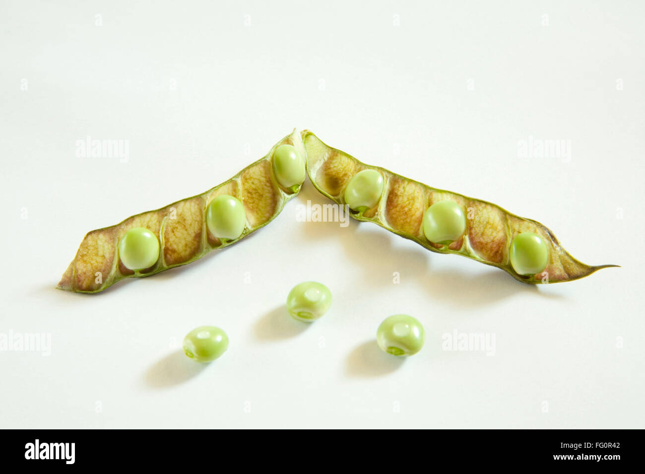 Green lentils hi-res stock photography and images - Alamy