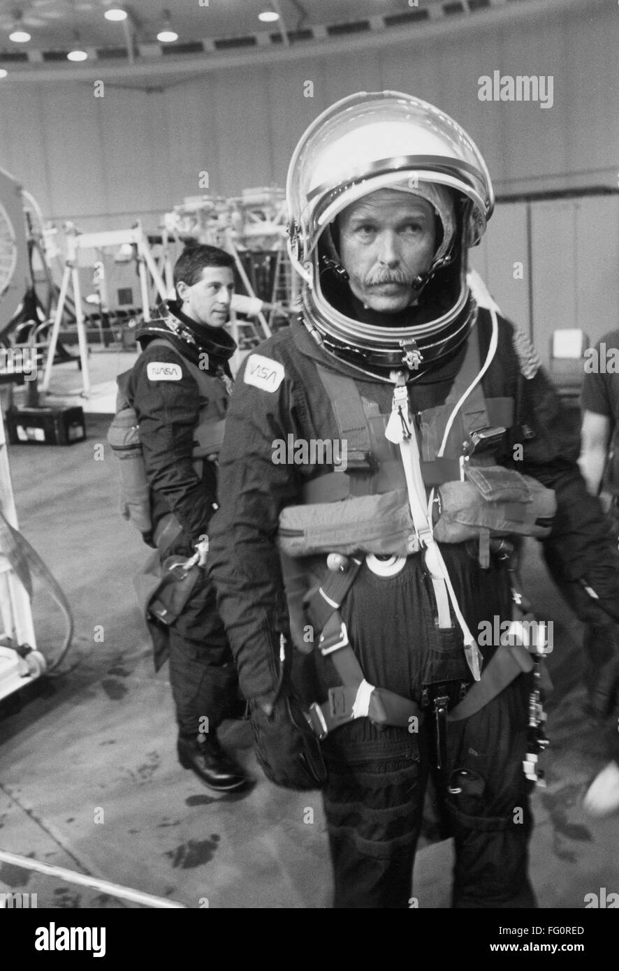 ROBERT L. GIBSON (1946- )./nAmerican astronaut. Photographed with ...