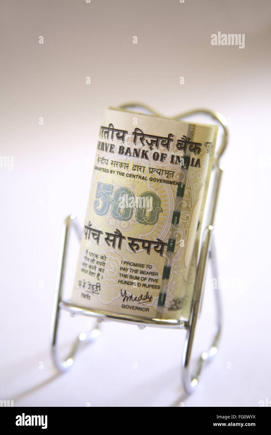 Five hundred rupees hi-res stock photography and images - Alamy