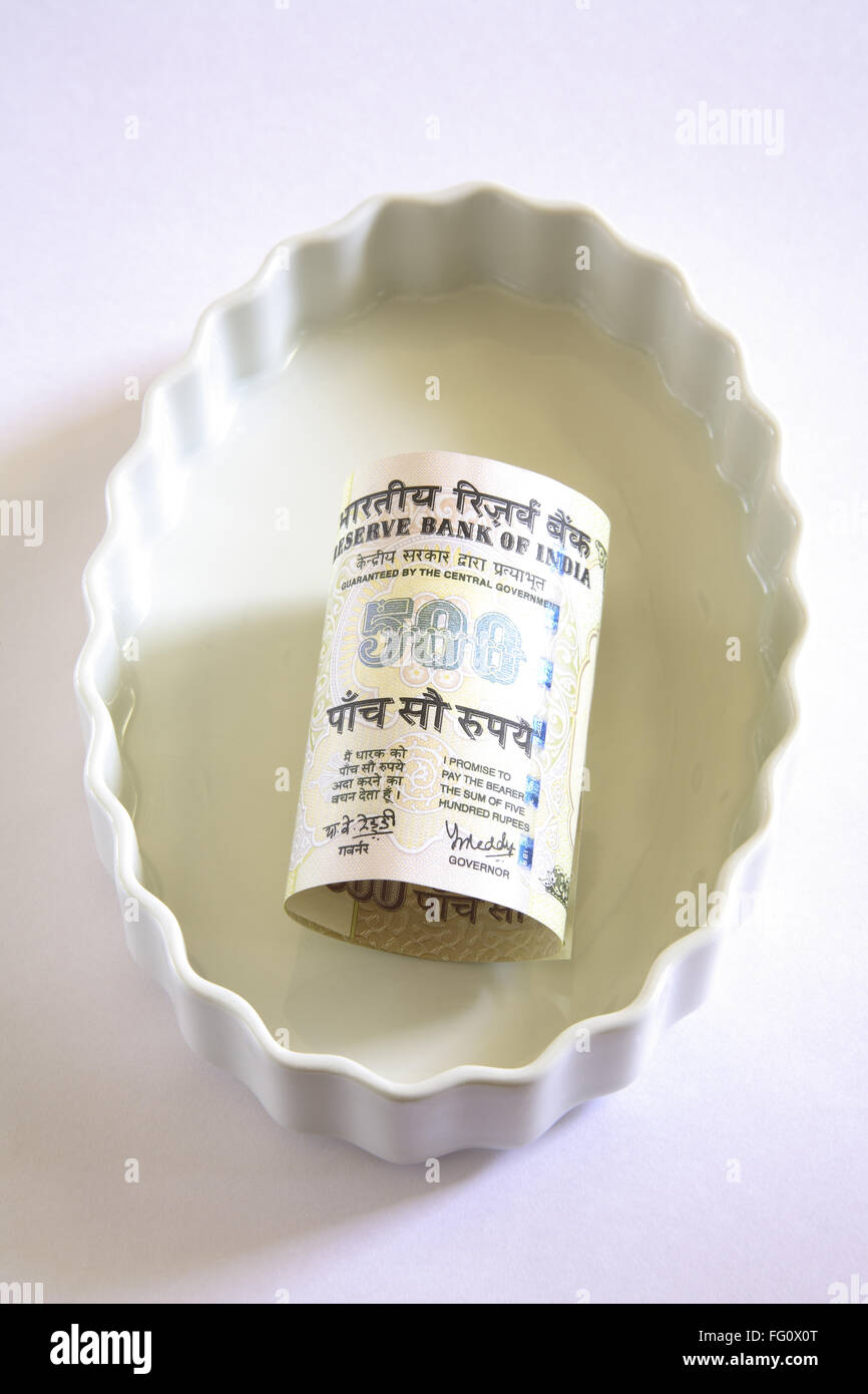 Five hundred rupees hi-res stock photography and images - Alamy