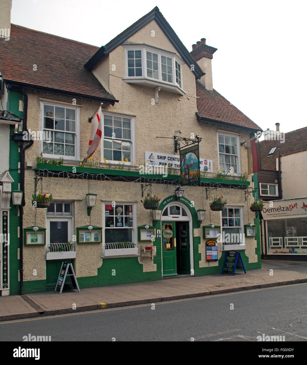 Whitstable, Ship Centurion Pub, Kent Stock Photo - Alamy