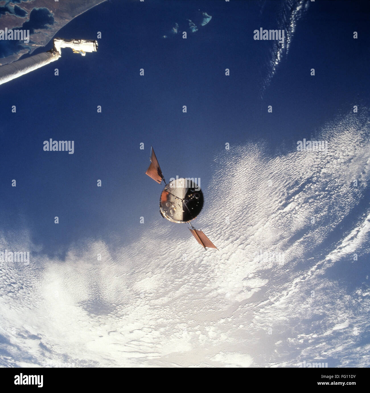 HUBBLE TELESCOPE, 1993. /nThe Hubble Space Telescope as it approaches ...