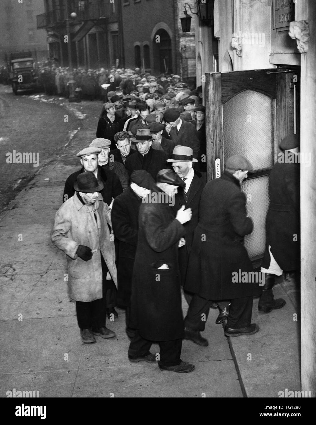NEW YORK: BREAD LINE, c1930. /nMen standing on a bread line outside the ...