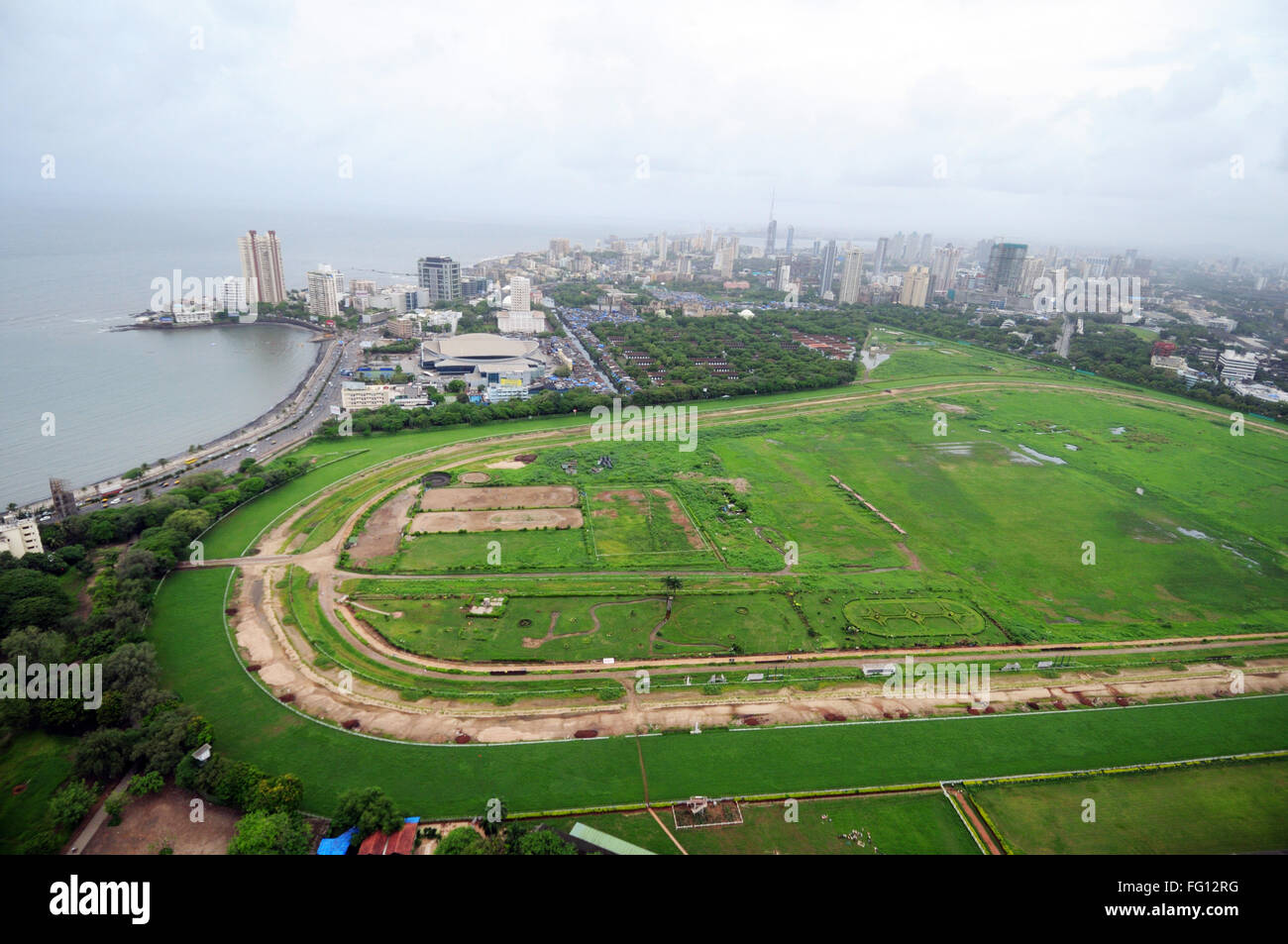 Mumbai race course hi-res stock photography and images - Alamy
