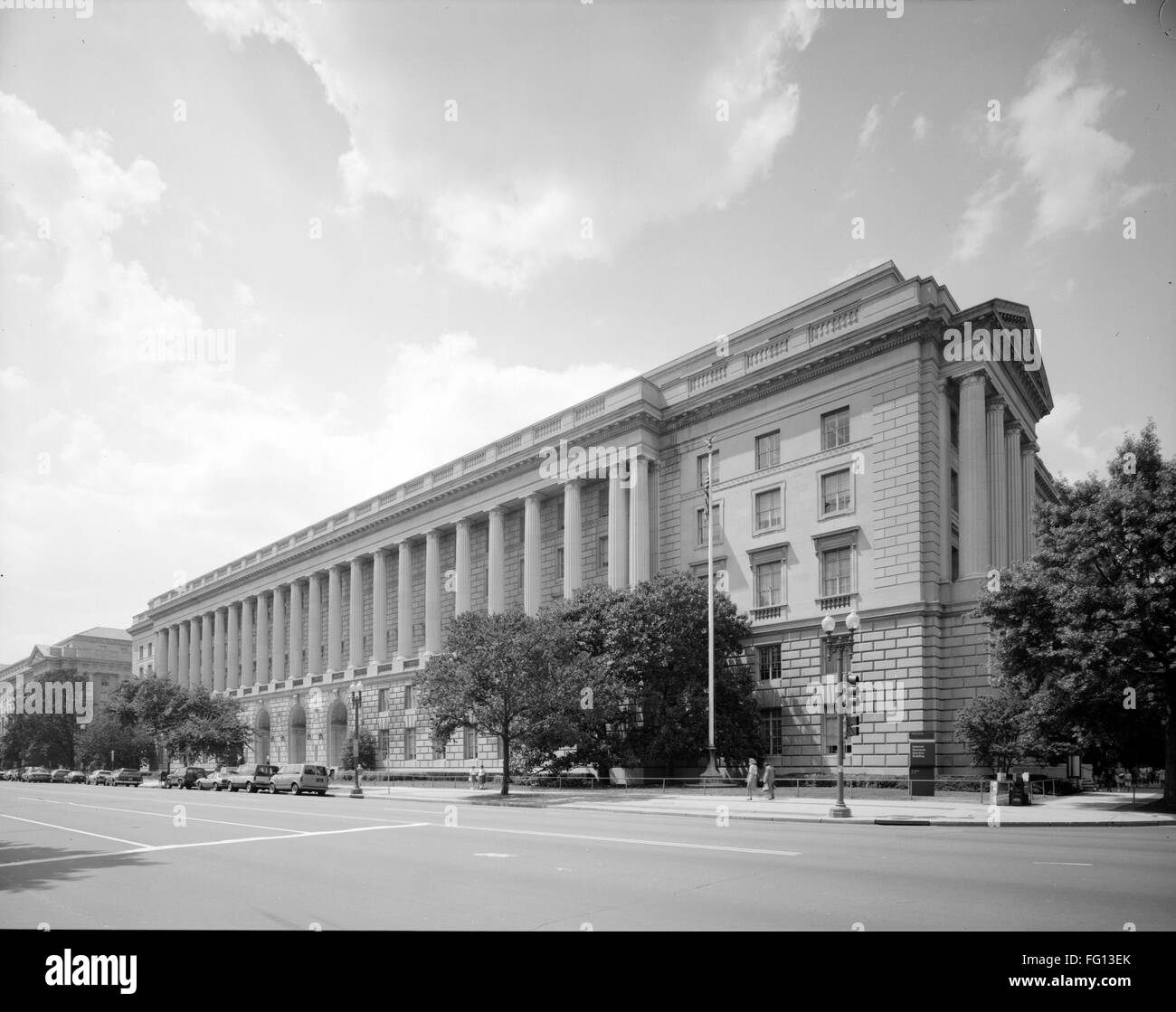 D.C.: IRS BUILDING./nThe Internal Revenue Service Headquarters Building ...
