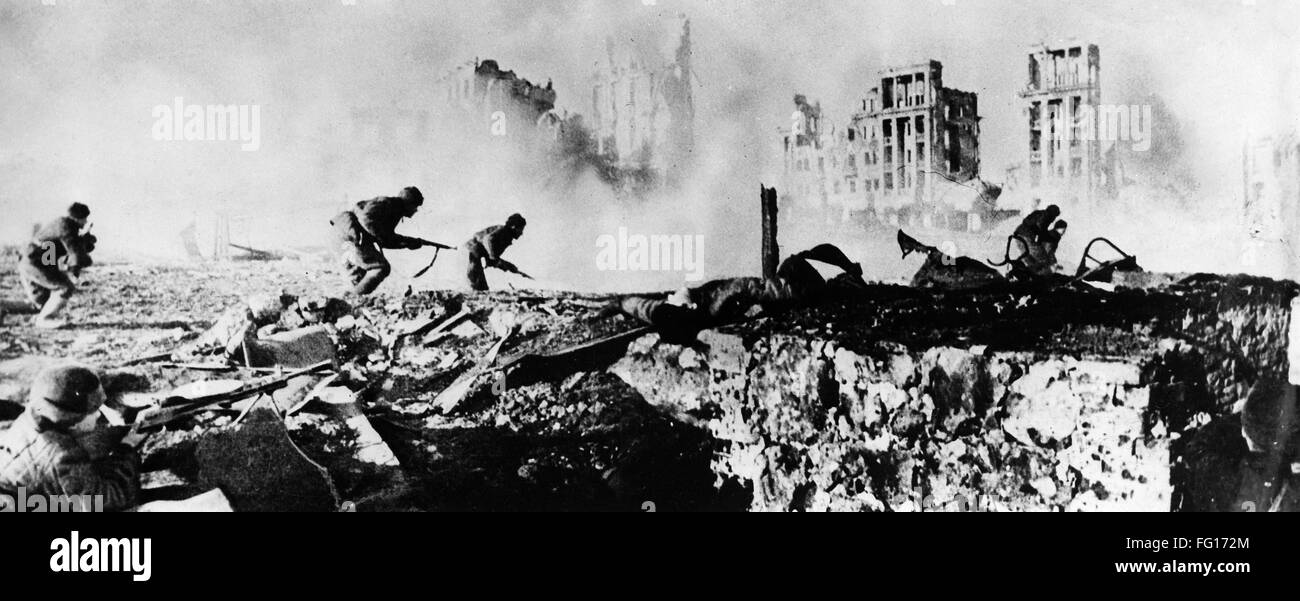 BATTLE OF STALINGRAD, 1942. /nSoldiers advancing under fire at the ...