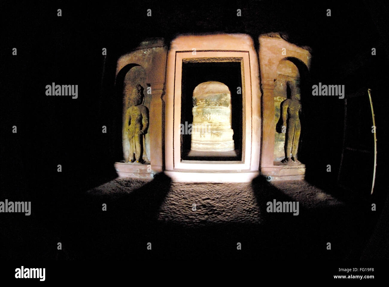 Bagh caves shiv district dhar hi-res stock photography and images - Alamy