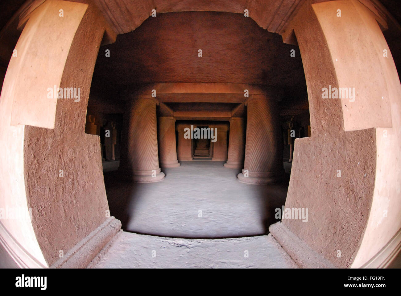Bagh caves hi-res stock photography and images - Alamy