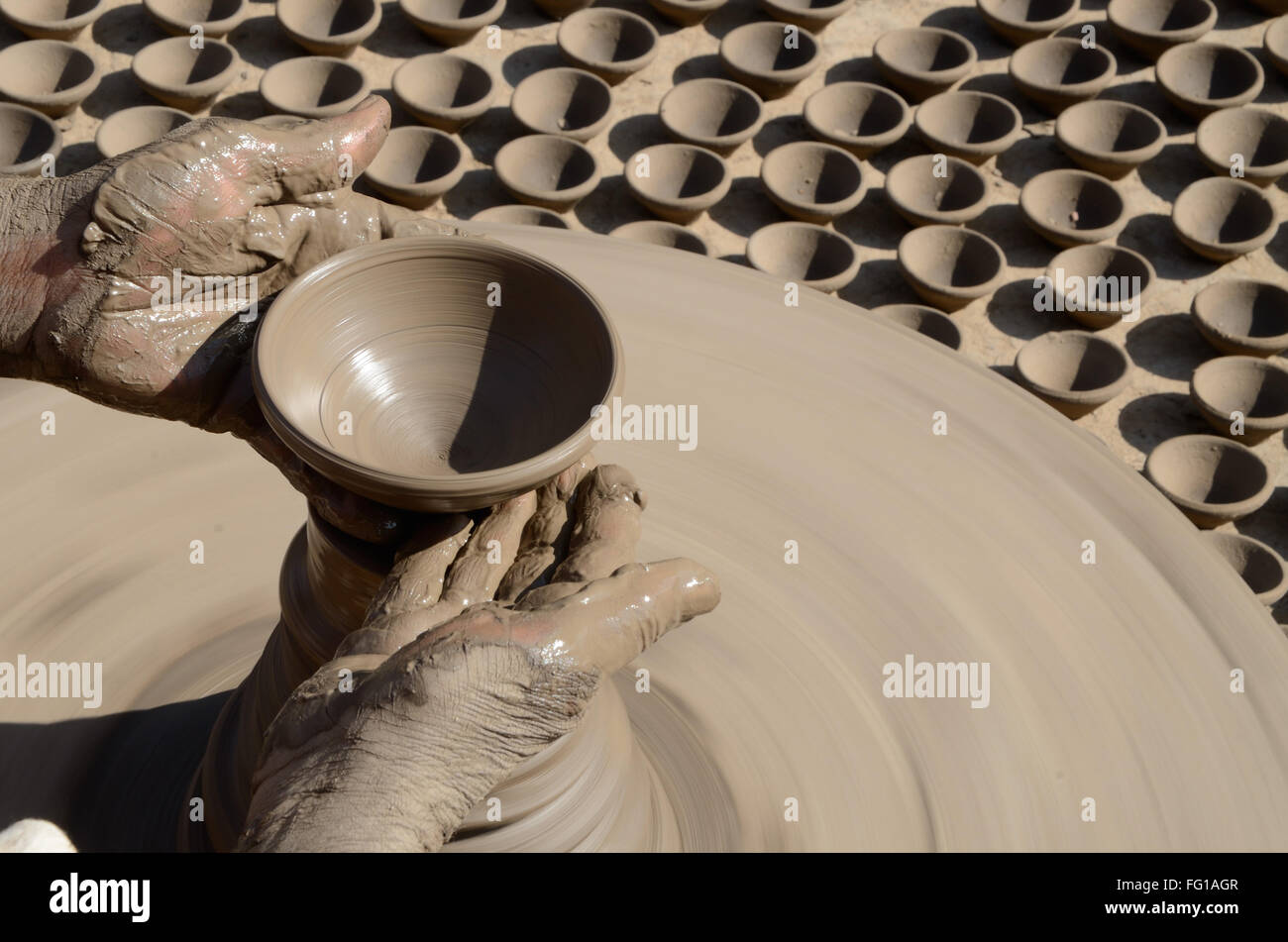 Clay Lamps Stock Photos & Clay Lamps Stock Images - Alamy