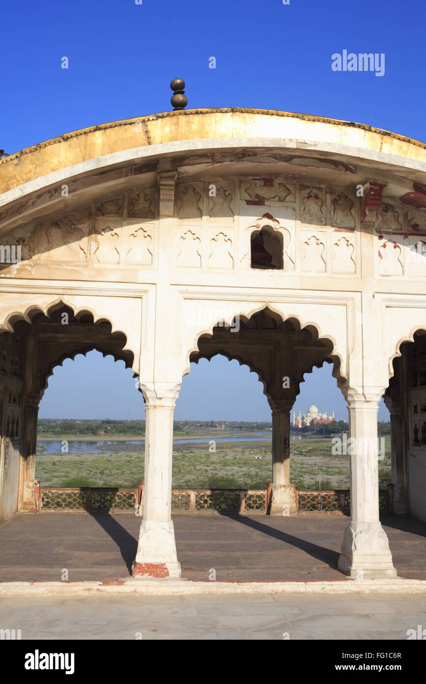 Agra fort built in 16th Century by Mughal emperor , Agra , Uttar ...