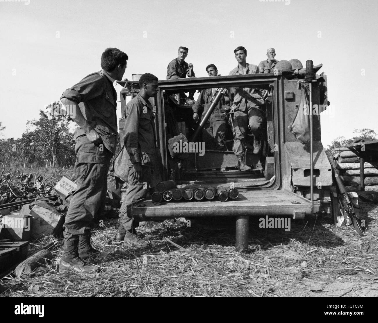 VIETNAM WAR, 1969. /nAmerican soldiers of the 2nd Battalion, 8th ... VIETNAM WAR, 1969. /nAmerican soldiers of the 2nd Battalion, 8th ...