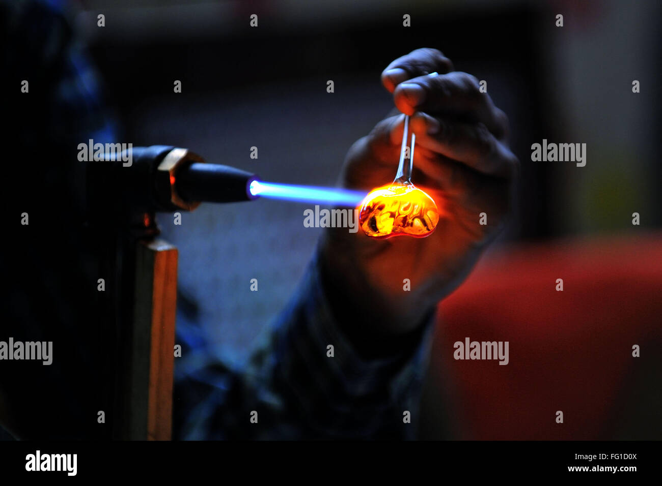 Glass Handicraft Surat Gujarat India Asia Dec 2010 Stock Photo - Alamy