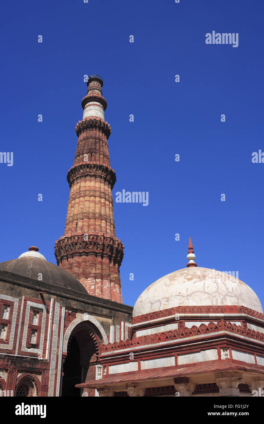 Alai Darwaza , Imam Zamin's tomb and Qutab Minar built in 1311 red ...