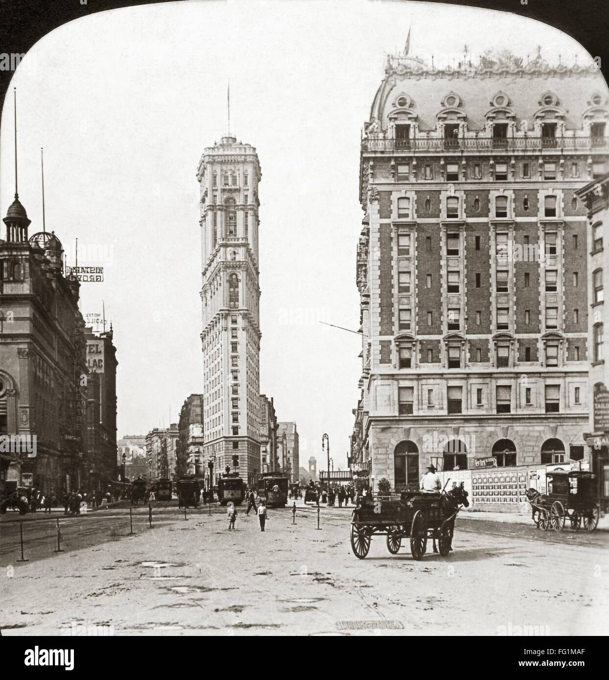 TIMES SQUARE, 1908. /nTimes Square (formerly Longacre Square) looking ...