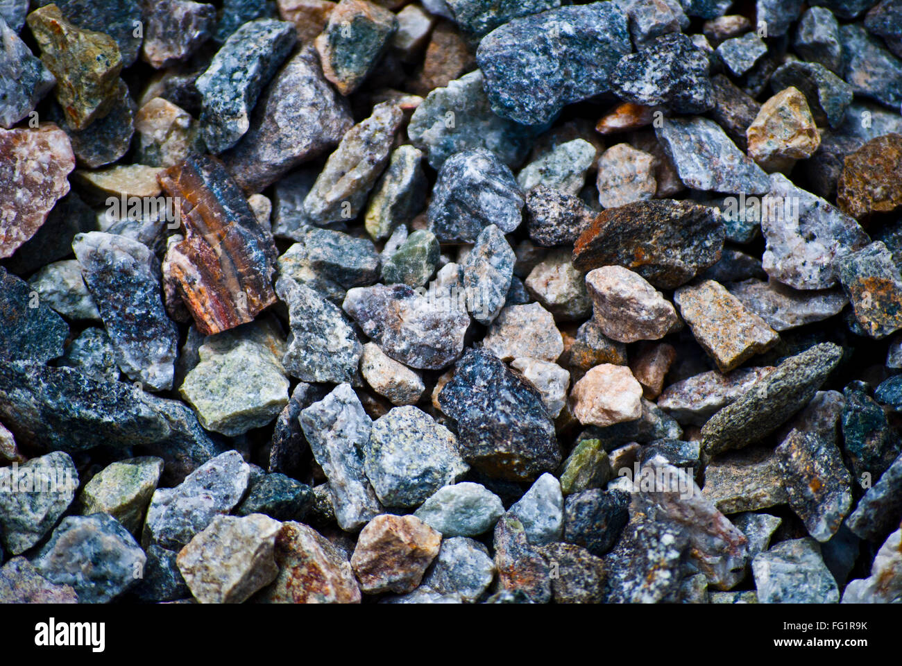 Gravel river beach hi-res stock photography and images - Alamy