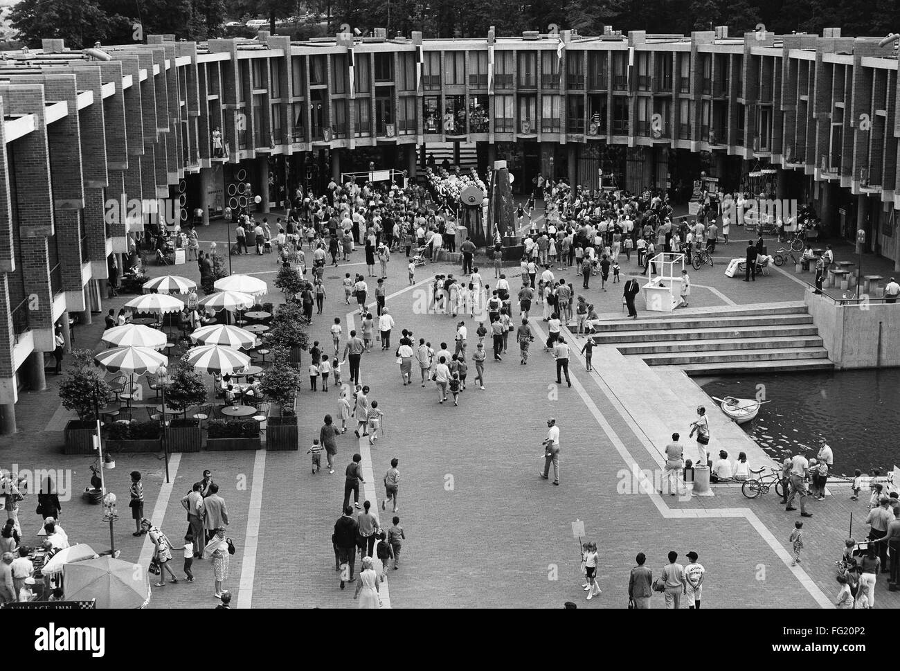 VIRGINIA: LAKE ANNE. /nWashington Plaza at Lake Anne in Reston ...