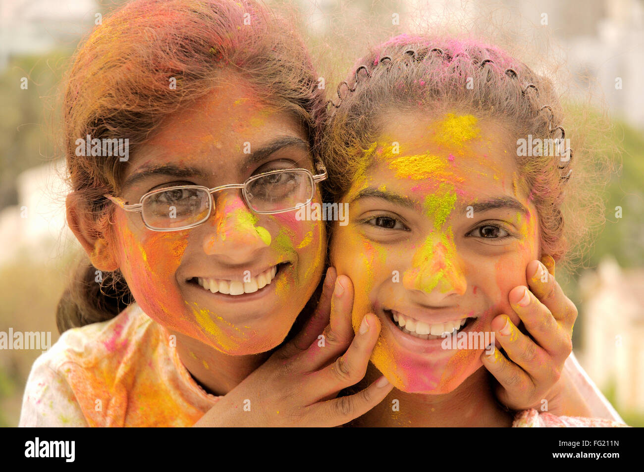 girls enjoying holi festival - Model Release # 191 Stock Photo - Alamy