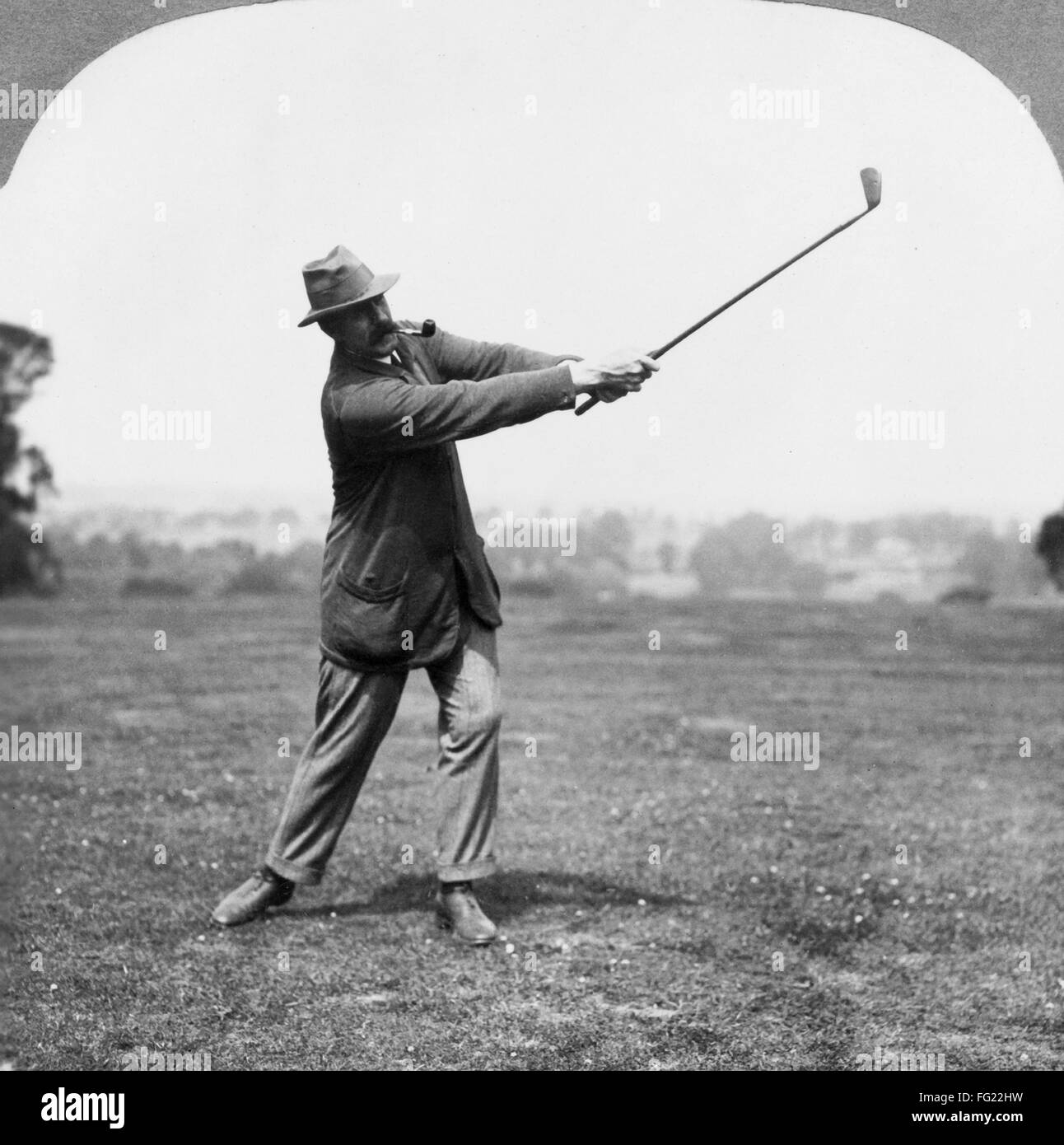 TED RAY (1877-1943). /nEdward 'Ted' Ray. British golfer. Photograph ...