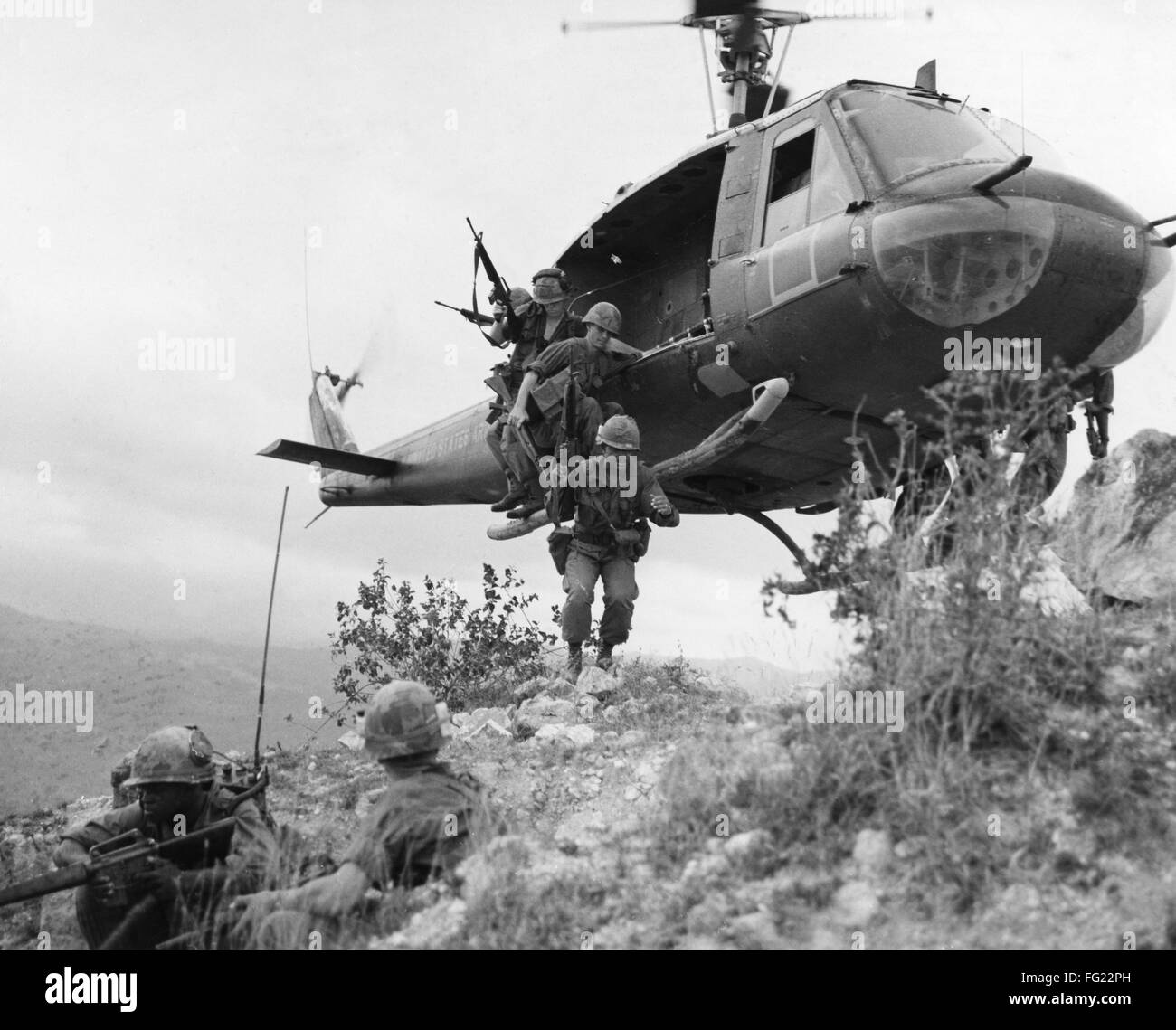 VIETNAM WAR: HELICOPTER. /nMembers of a U.S. reconnaissance platoon of ...