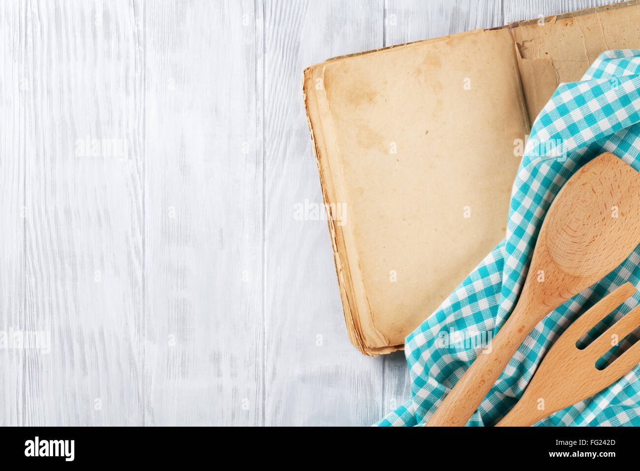 Kitchen wood table with book page hi-res stock photography and images ...
