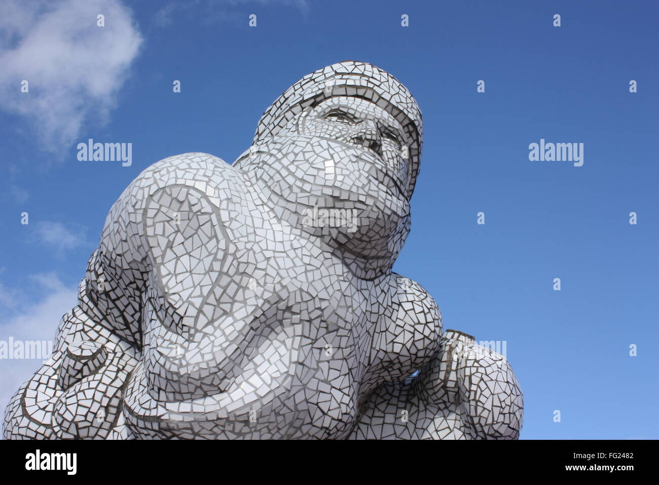 Memorial to the Captain Scott expedition to the South Pole in Cardiff ...
