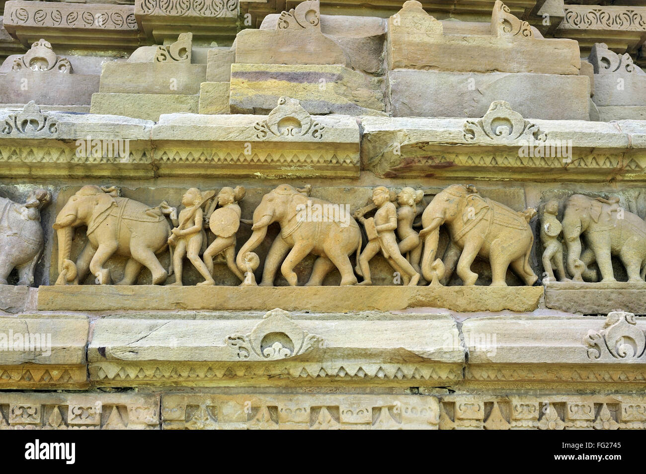 Battle on lakshmana temple Khajuraho madhya pradesh India Stock Photo ...